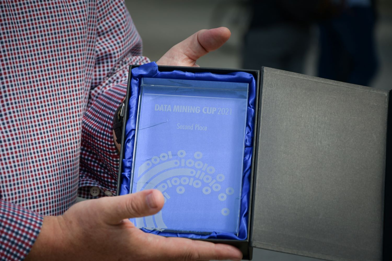 Zweiter Platz für Studierende der Frankfurt UAS beim Data Mining Cup