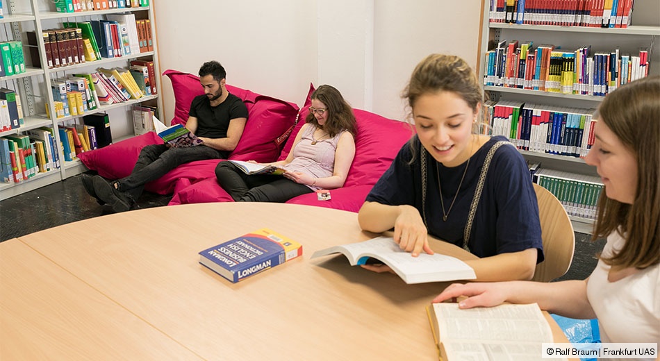 Campus tour: Building 3 - Library